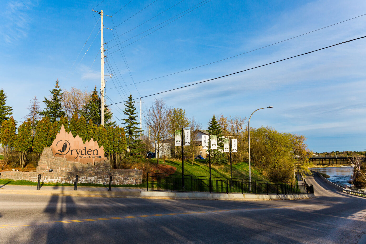 Contact - Dryden Gold